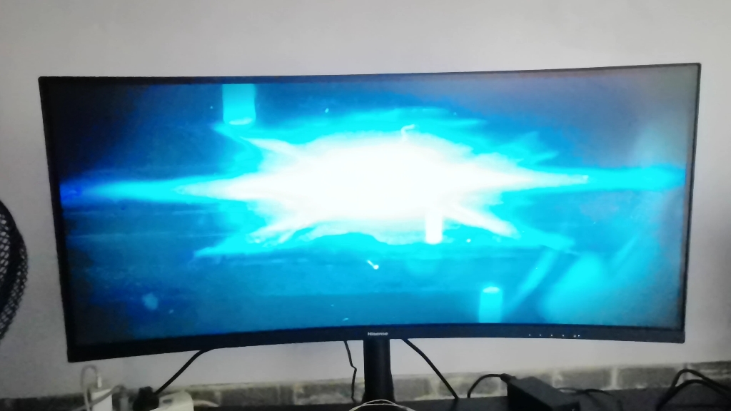 海信g34 hdr模式 调对比度,和饱和度,亮度。