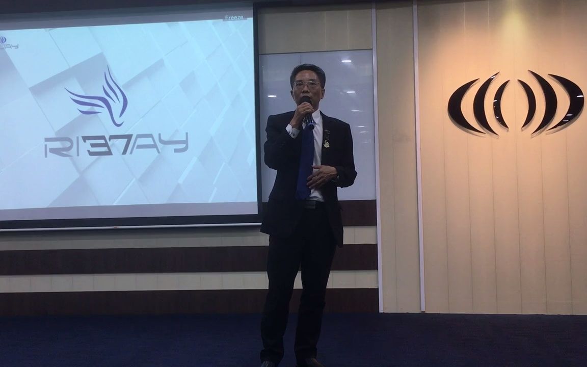 2021 年11月15号会议