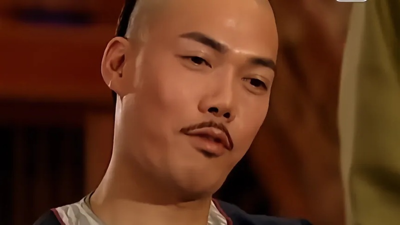 用擦玻璃的打开方式:擦玻璃or脱衣服 1