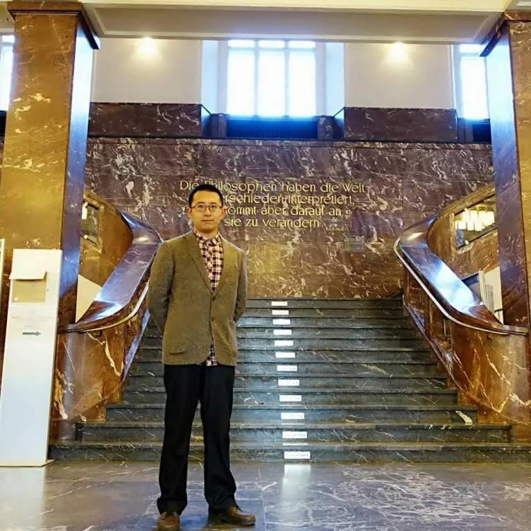 热爱职业教育的孙老师 
