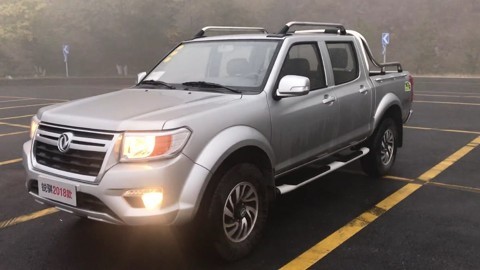 哈尔滨东风郑州日产锐骐皮卡二手车