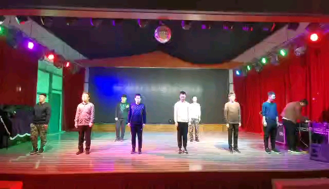 元旦晚会 年会 搞笑舞蹈串烧