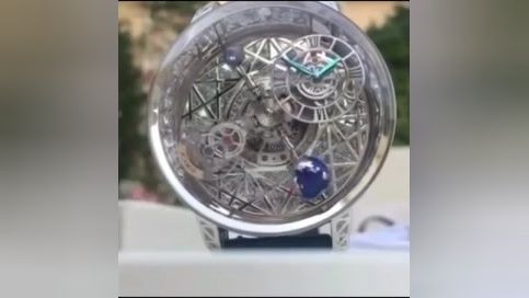 价值上百万的名贵手表,可是我居然不懂怎么看时间!