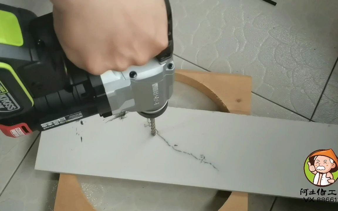 威克士冲击钻的脉冲功能打瓷砖效果如何