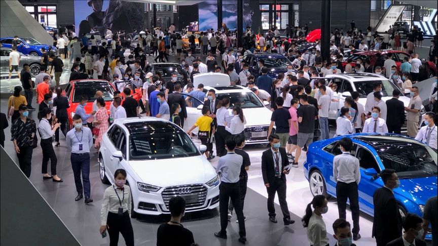 广州参与车牌竞价有补贴!车企每辆车补1万元,市财政分摊5千元