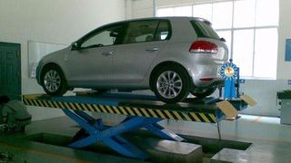 一分钟告诉你什么是四轮定位?