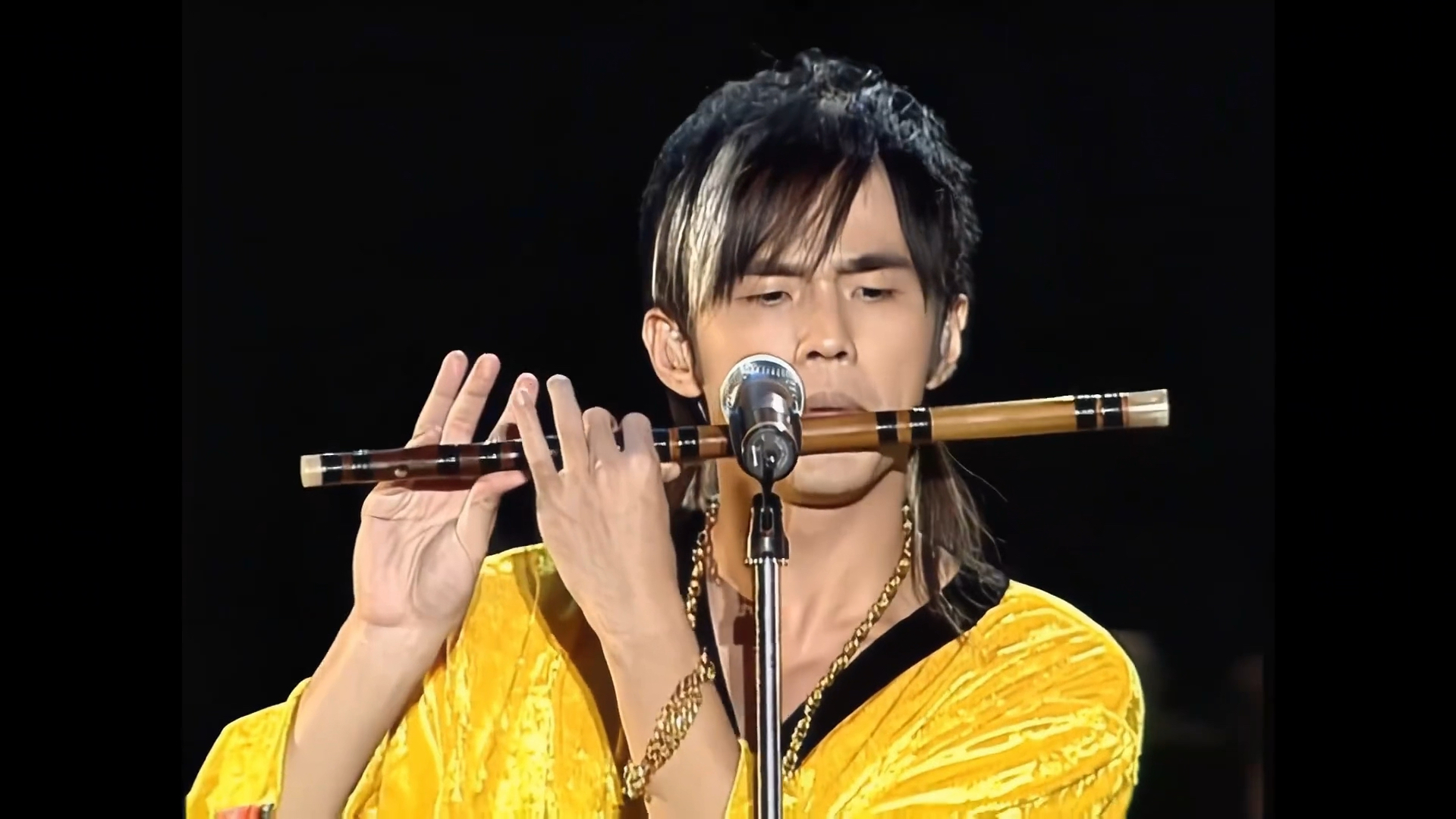 【全程高能】28钟带你看完周杰伦演唱会53首经典歌曲,神级现场名...