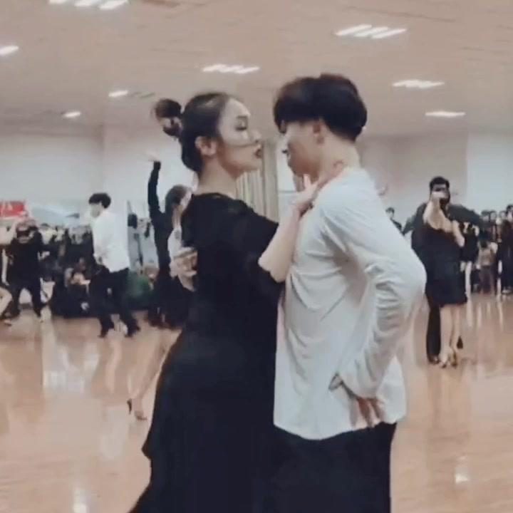 别人手机中的你#对视8秒爱上我 #321笑 #2020年春节倒计时