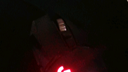我真的服了,罗技鼠标自动连点。