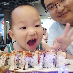 假装很纯洁 
