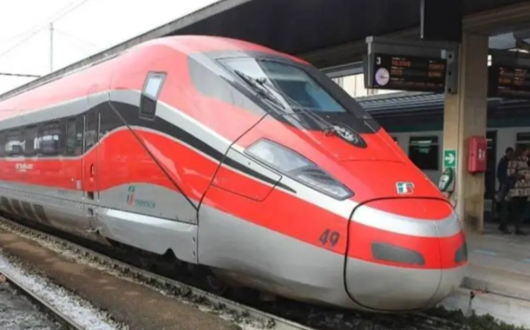 1系动车组是我国高铁技术发展史上贡献最少的一类车型,却深得乘客喜爱