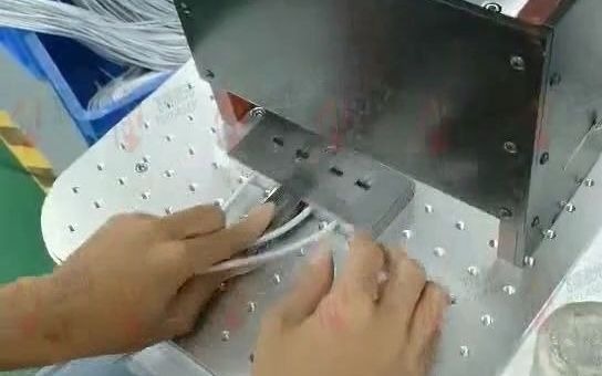 飞镭激光Type C 头焊接,苹果头焊接,数据线焊接