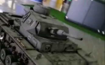 1/6 大比例三号坦克模型,动态散步