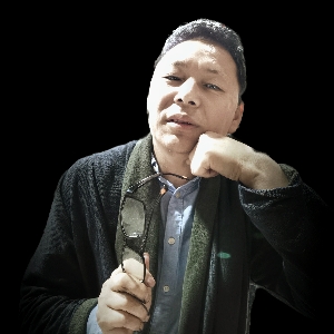 画家吴高龙 
