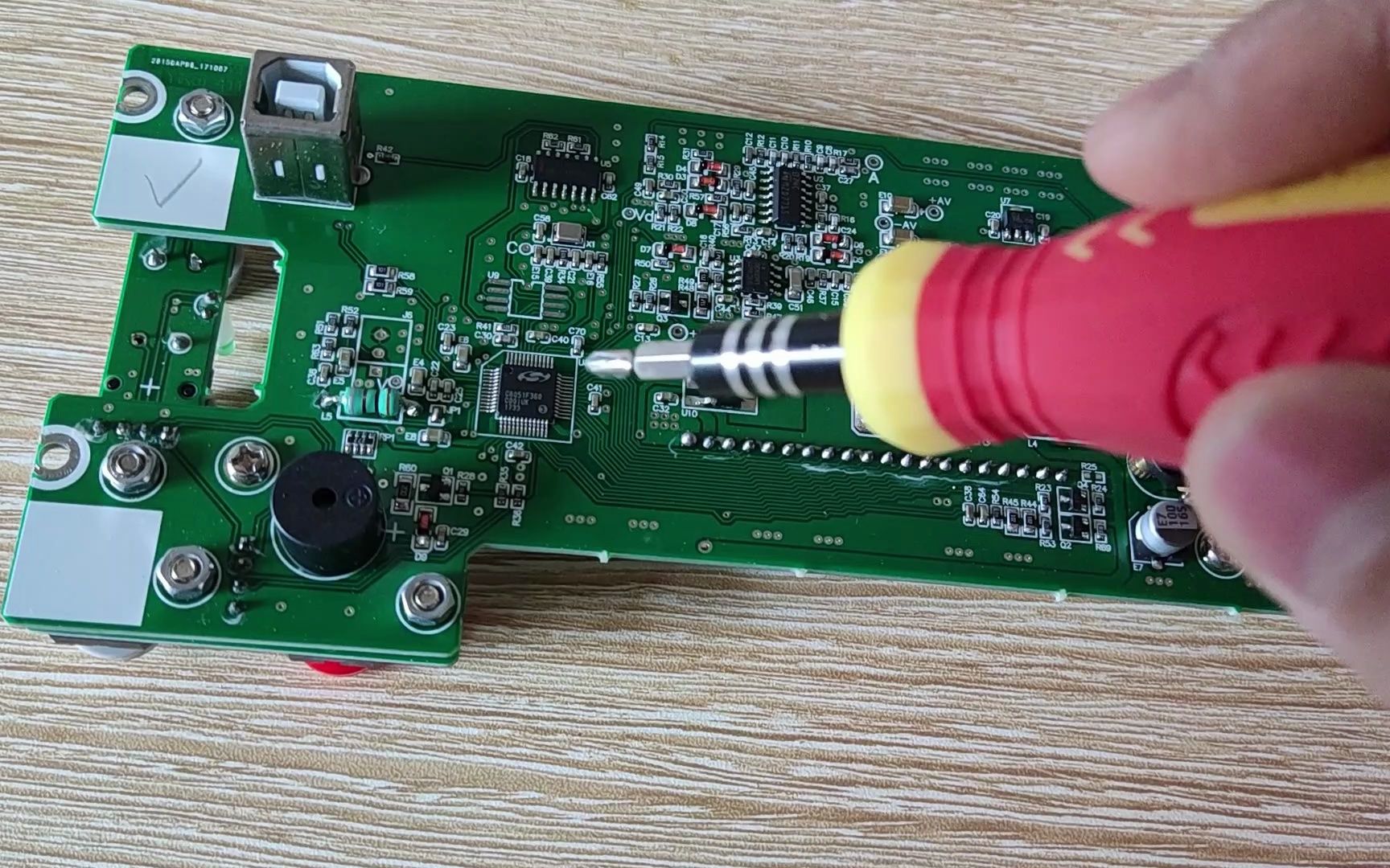 自己动手维修机械表校表仪,顺便简单给大家聊聊校表仪的原理