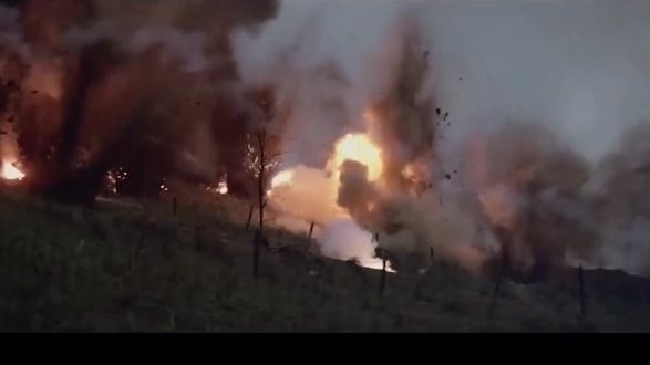 最真实的自卫反击战电影,感谢这些可爱的人,他们真的不容易!