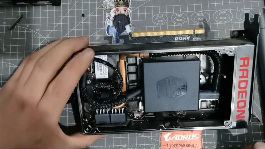 电脑显卡温度高性能变差怎么办?简单几步保养维护,性能飙升!