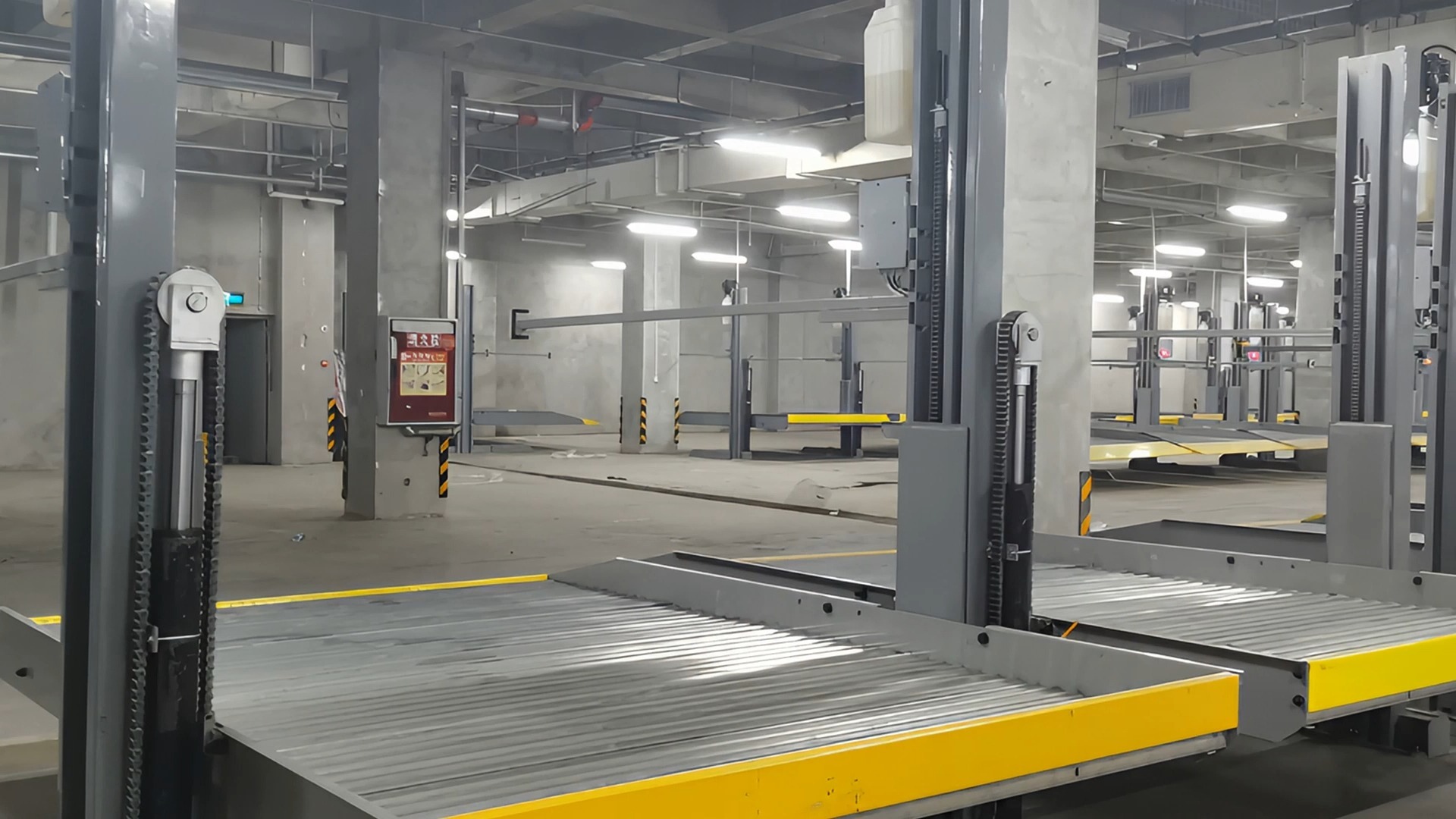 家用立体车库租赁 二层两柱式立体车位回购 横移式机械停车库回购 ...