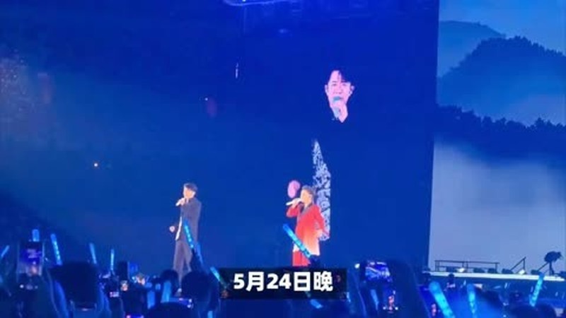 凤凰传奇北京鸟巢演唱会再掀万人合唱热潮,谁才是"领唱者"