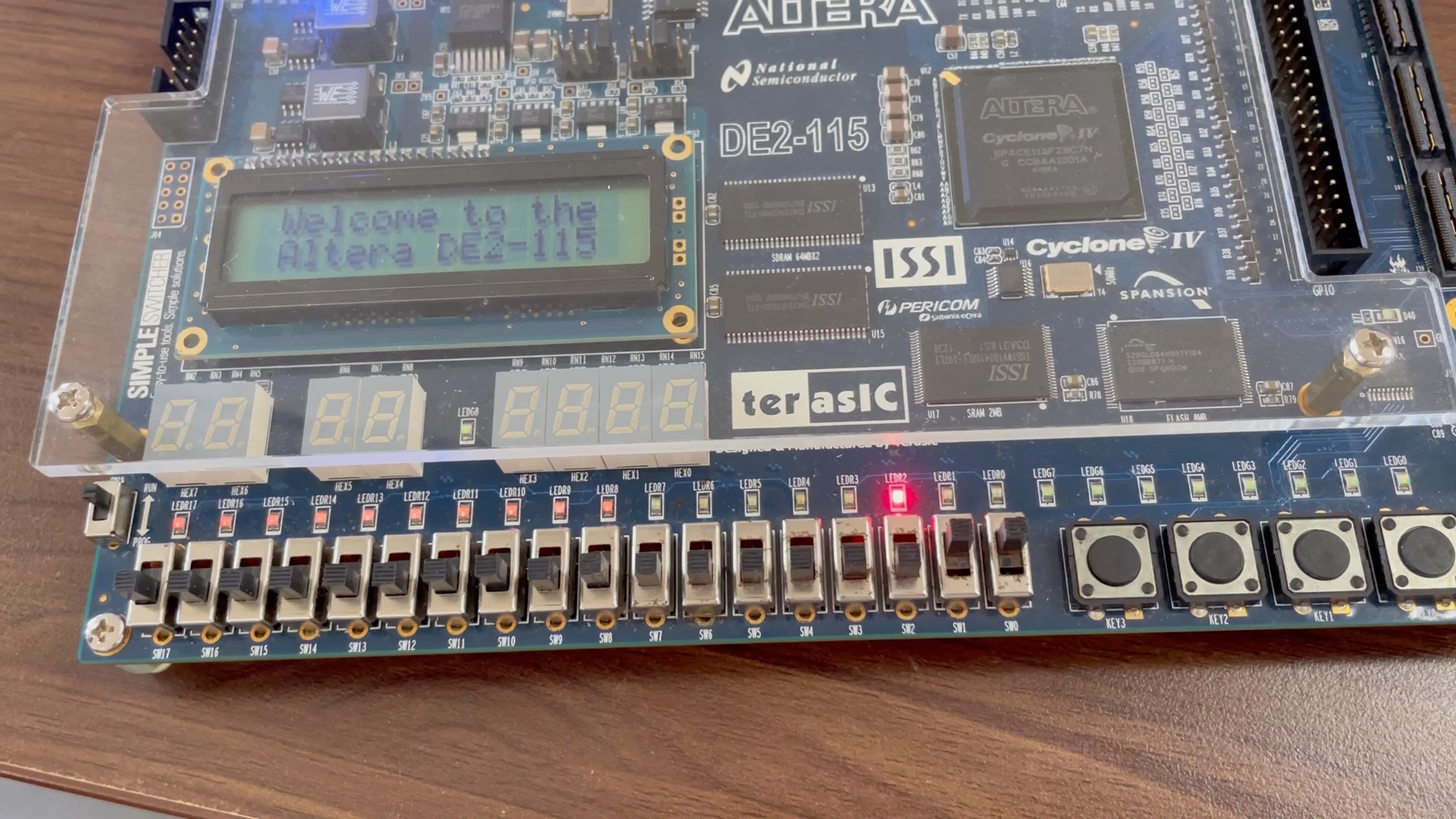 数字逻辑与FPGA_计数型流水灯电路实验
