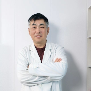 心脑翁大夫 