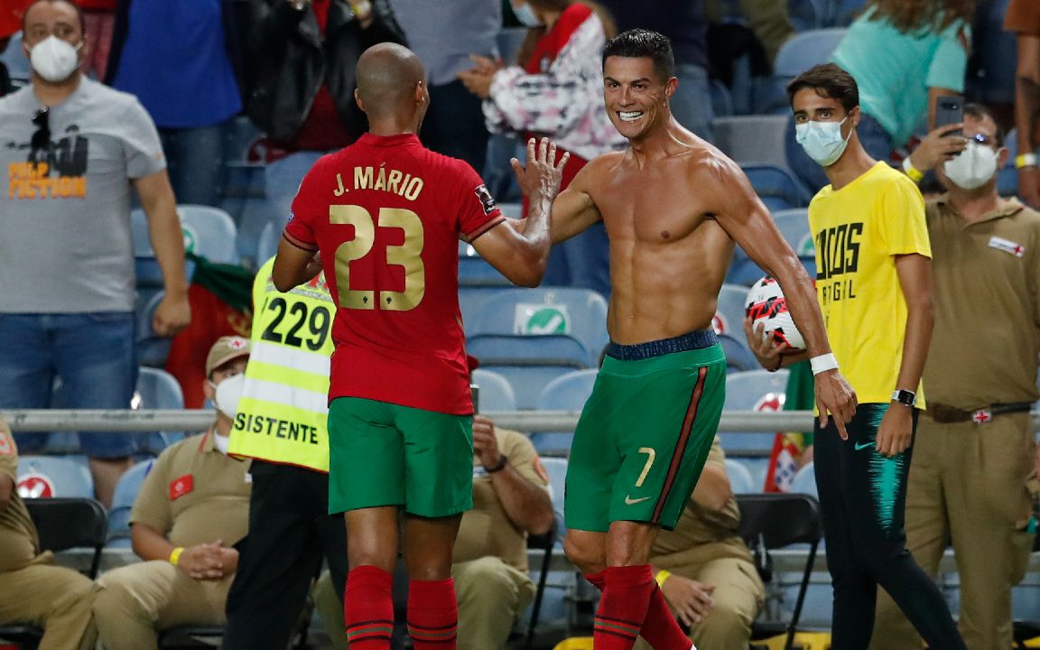 【人人体育】马奎尔:期待与C罗相见,他是球员学习的榜样