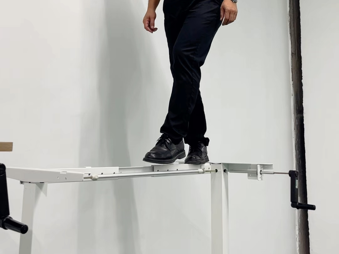 ...升降桌还是自动下滑的升降桌?#升降办公桌 #手摇升降桌 #升降桌架 ...