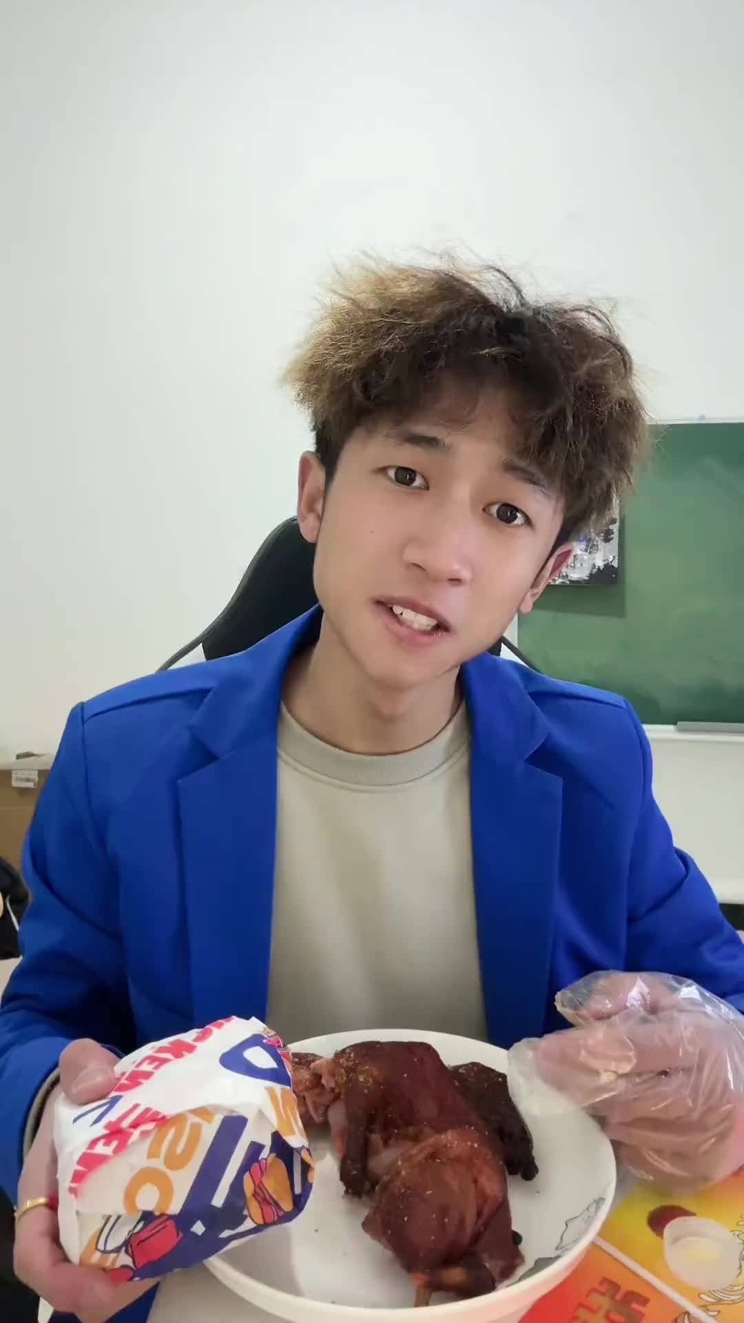 别乱发我表情包