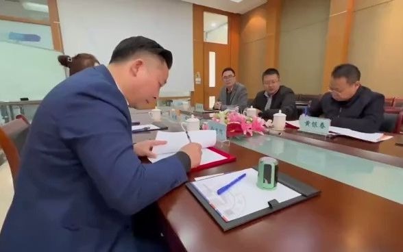 聚力共赢,同绘美好!工埔教育与华睿科技战略合作协议签约仪式圆满...