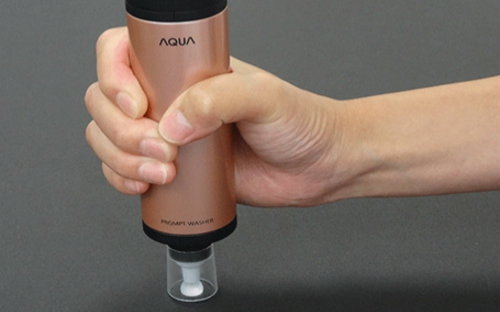 「E分钟」20150424:海尔手持洗衣机亮相,三星圆形Gear即将面世