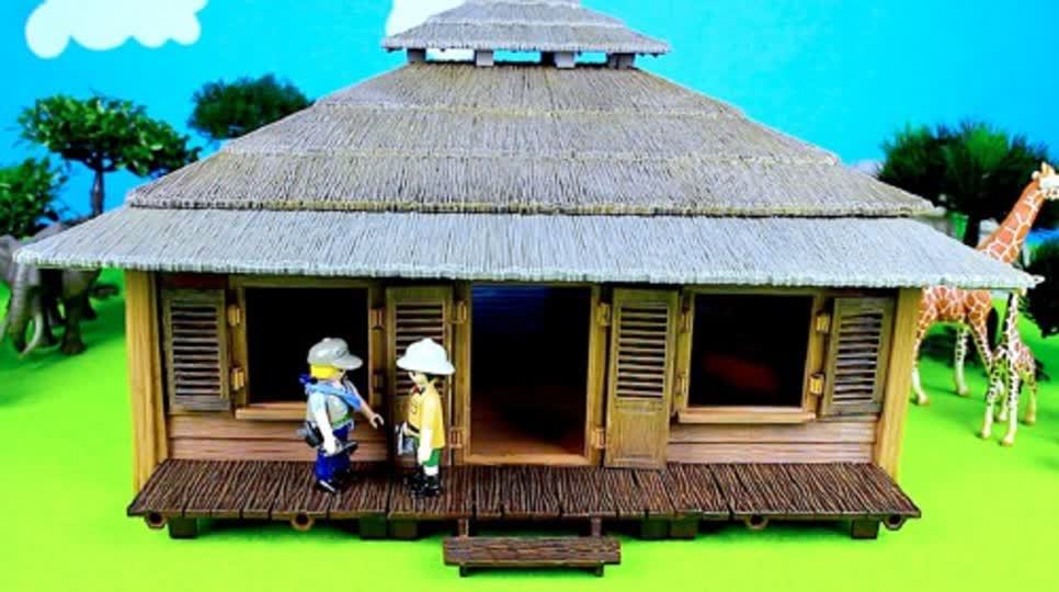 搭建一座小型动物园模型玩具