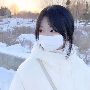 r秋水浮萍 