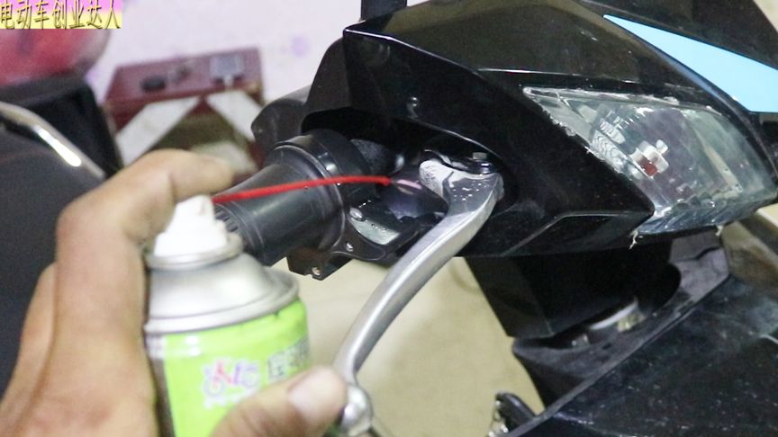 如何正确处理电动车刹车不回位?看看5年修车师傅怎么做就知道了