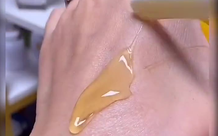 手腊每周都要用 养出白嫩滑皮肤 做完用护手霜更佳哦 手部护理 手控