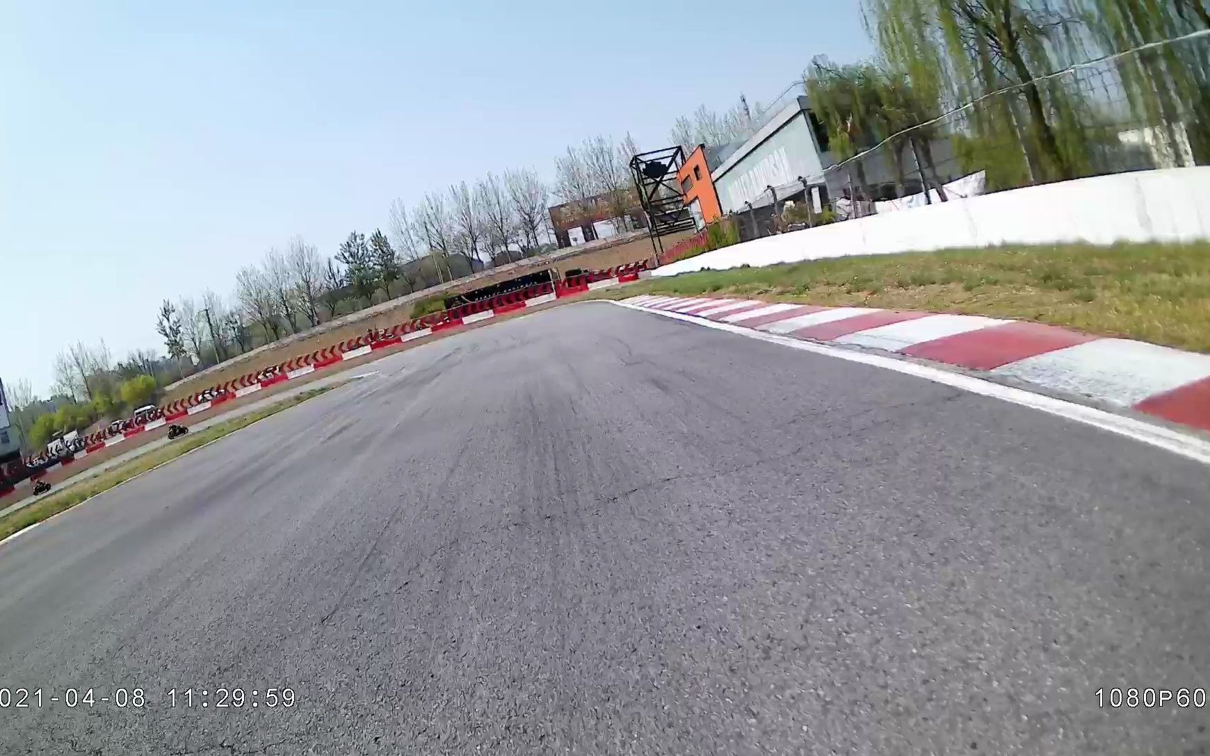 DEEPMOTO D20摩托车行车记录仪在北京京港澳赛车场150码以上...