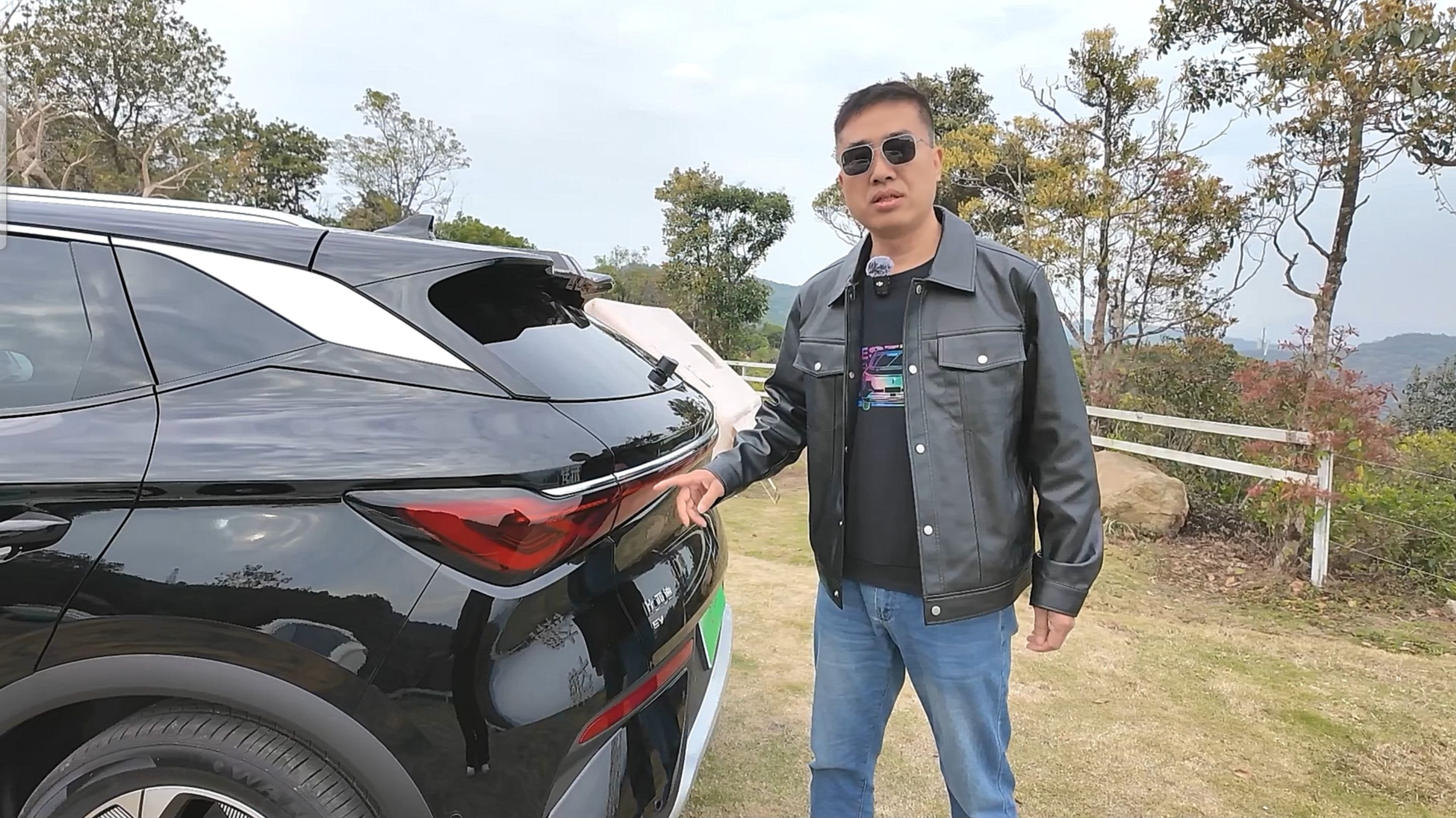 智驾+潮跑+安全!第二代元PLUS智驾版:年轻人的“全能答案”