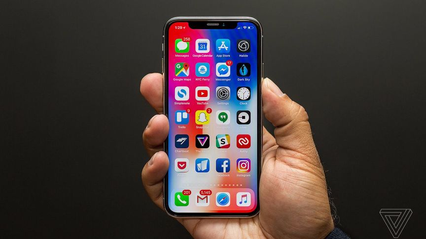 网友集体晒出iPhone X,但没了HOME键不会用,5个技巧必学!