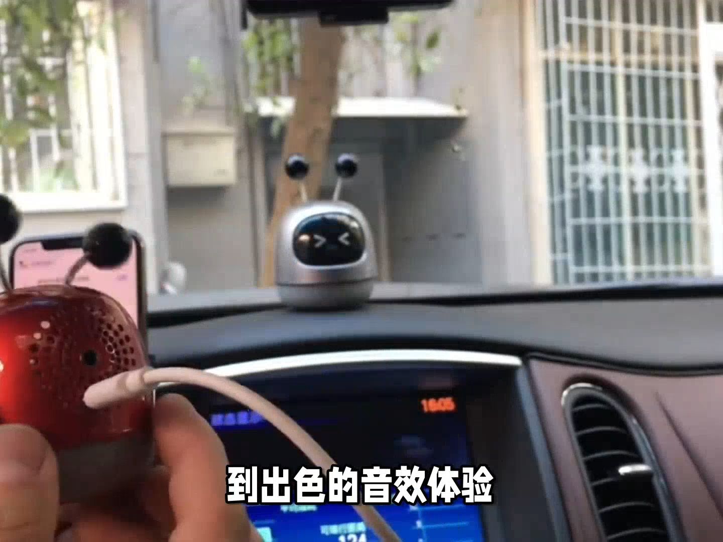 东芝电视65Z700MF:巨幕智能电视的新标杆!