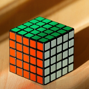 十分钟教会你复原魔方 