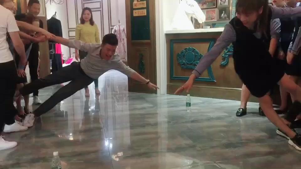 天长地久的晨会是这样玩的,一个人的努力是加法,一个团队的努力才是...