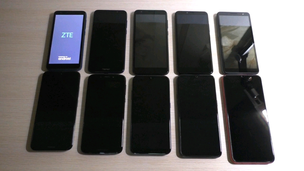 10个安卓智能手机开机动画,谁更快?