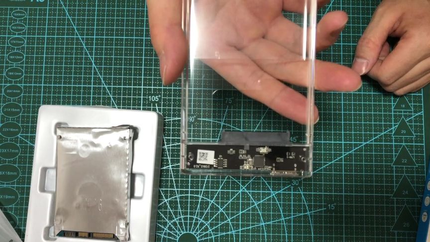 USB3.0移动硬盘盒