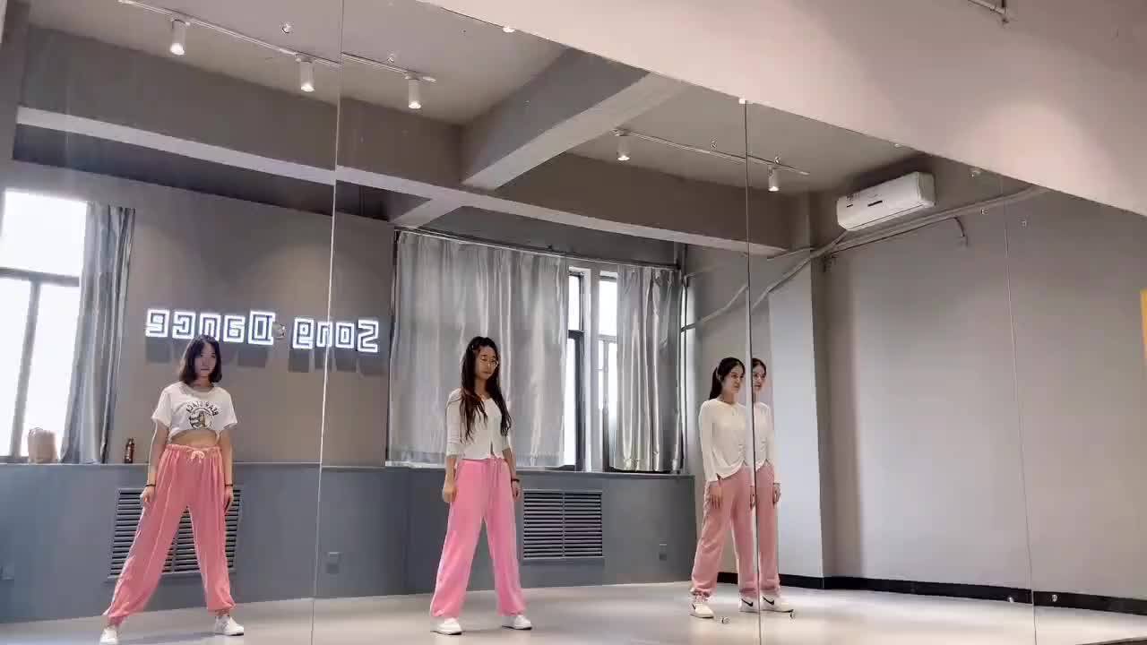 mybag翻跳 组团成功