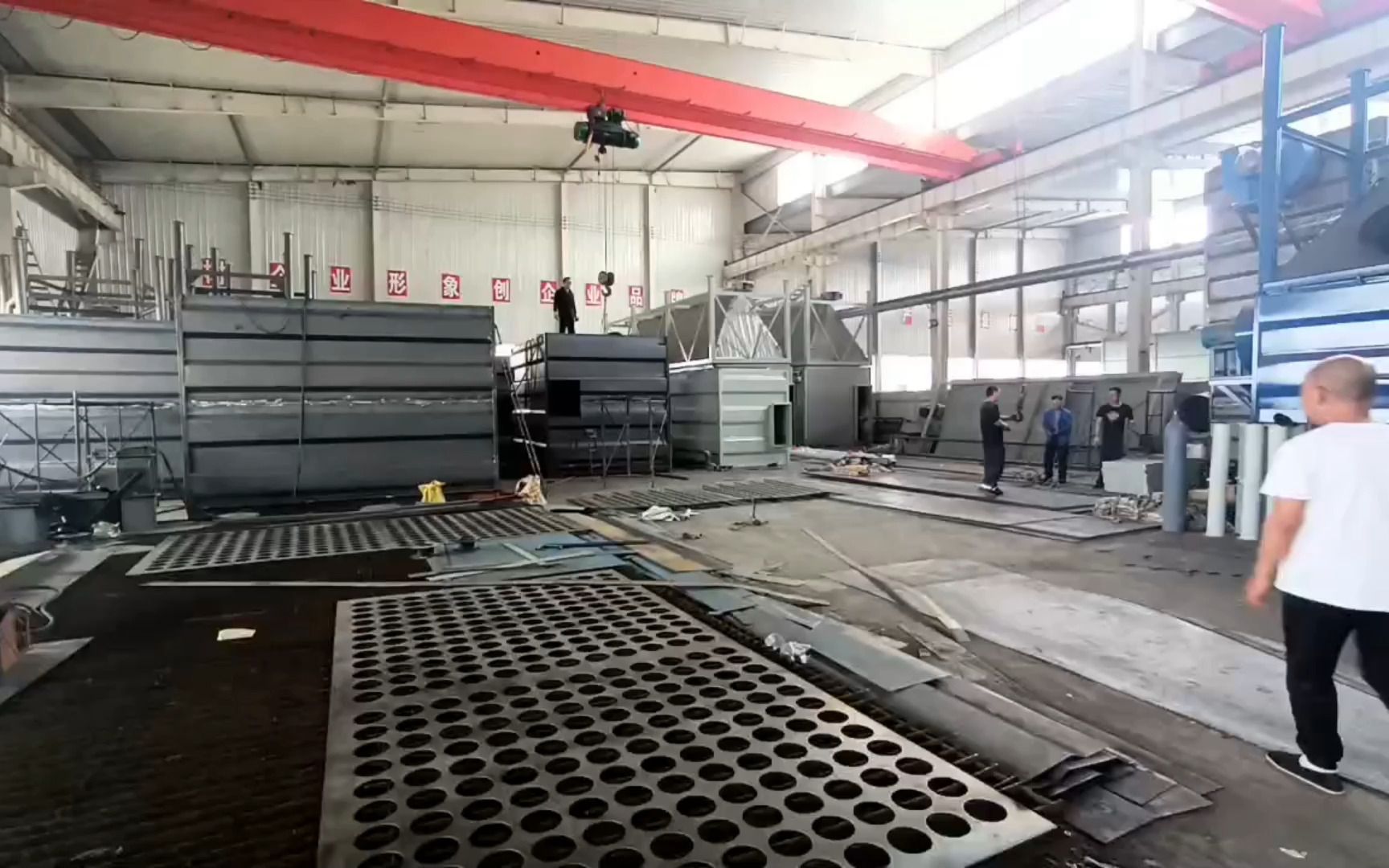 脉冲除尘器怎样除尘以及在车间如何布置