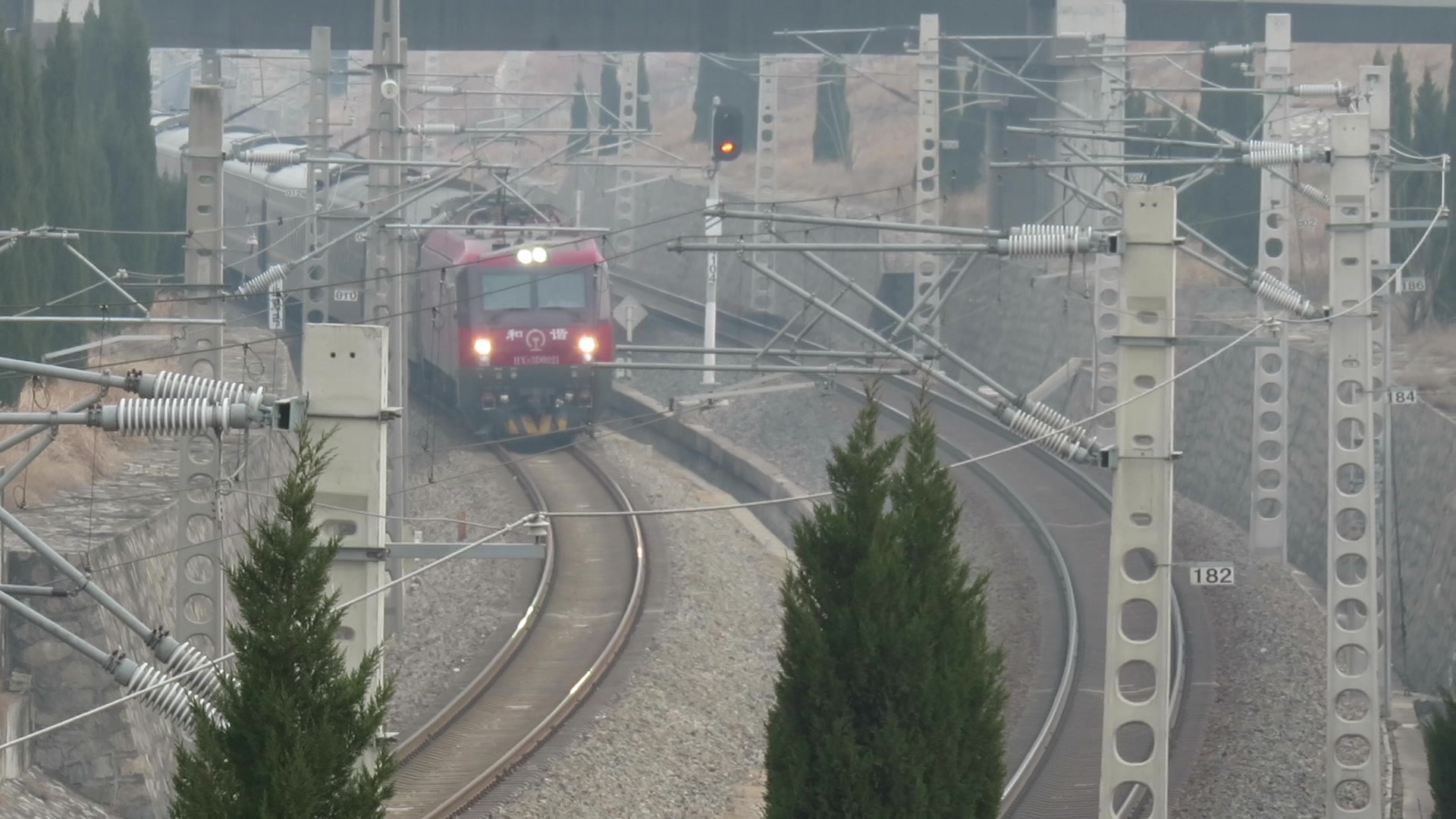 经过南阳西站的客车大幅度减少