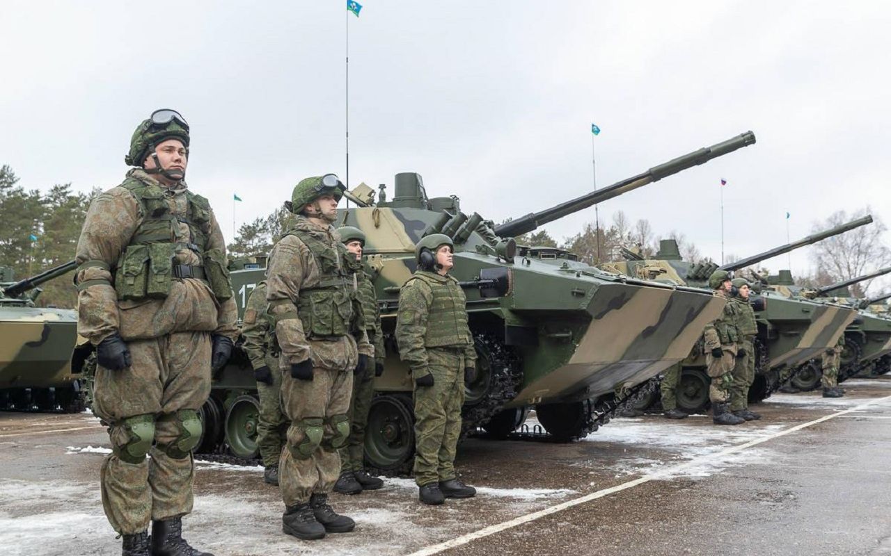 俄罗斯对乌克兰发出警告,若开战必将毁灭,泽连斯基还敢以身犯险?