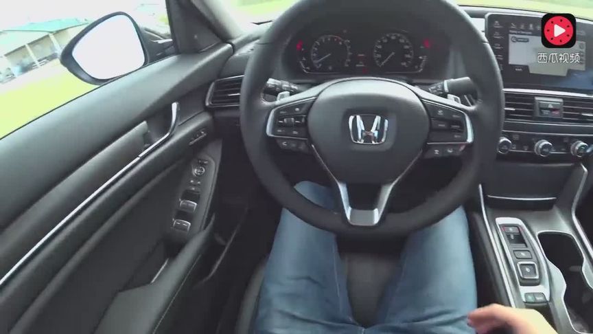 2018款本田雅阁急加速,才知道10档变速箱换档有多平顺