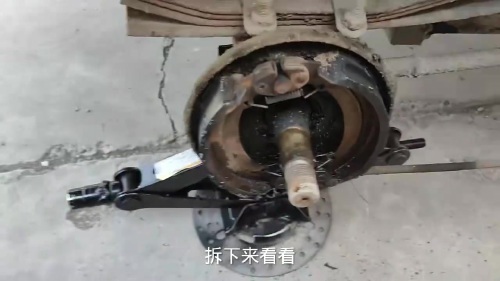 电动三轮车没有刹车故障维修方法讲解续