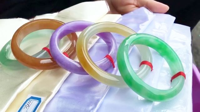 100元翡翠手镯你敢买吗?大志带你走进中缅边境最大手镯批发市场