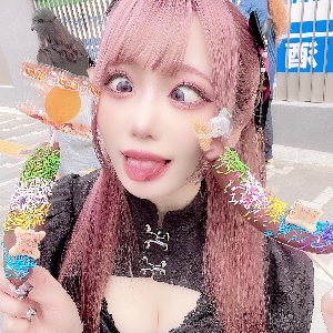 摇曳摇曳_露营少女 